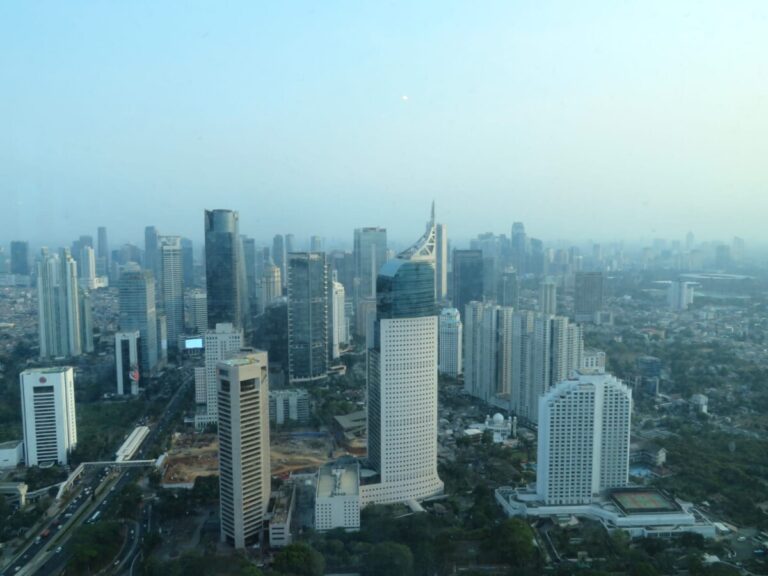 5 Gedung Pencakar Langit Tertinggi di Indonesia, Autograph Tower ...